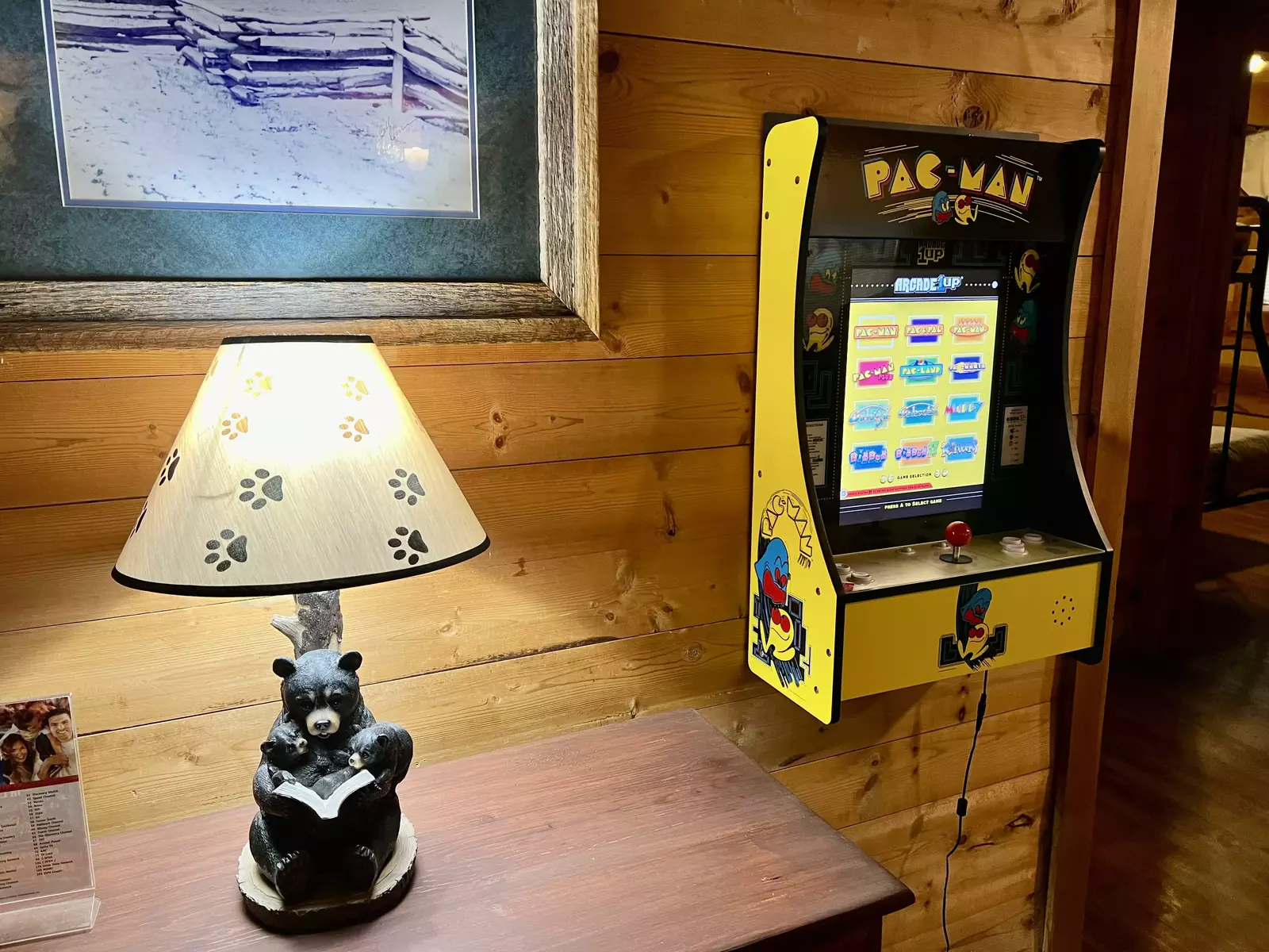 1 Bedroom Cabin Rental in Sevierville: Romantic Hideaway